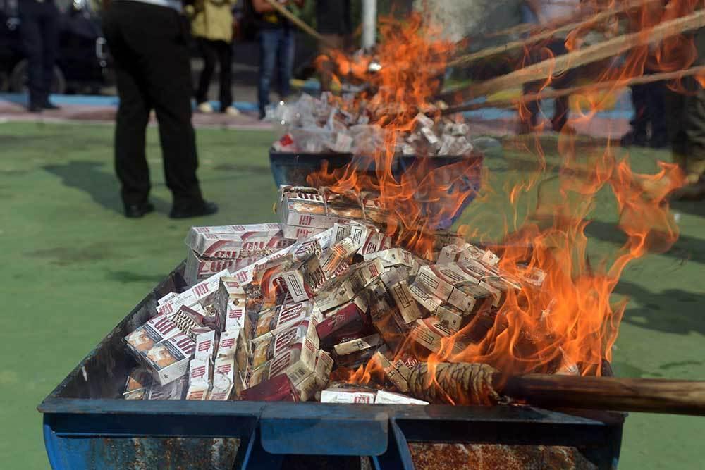 2FIRSTS | Newtown Police Department and DMHAS Conduct Joint Enforcement ...